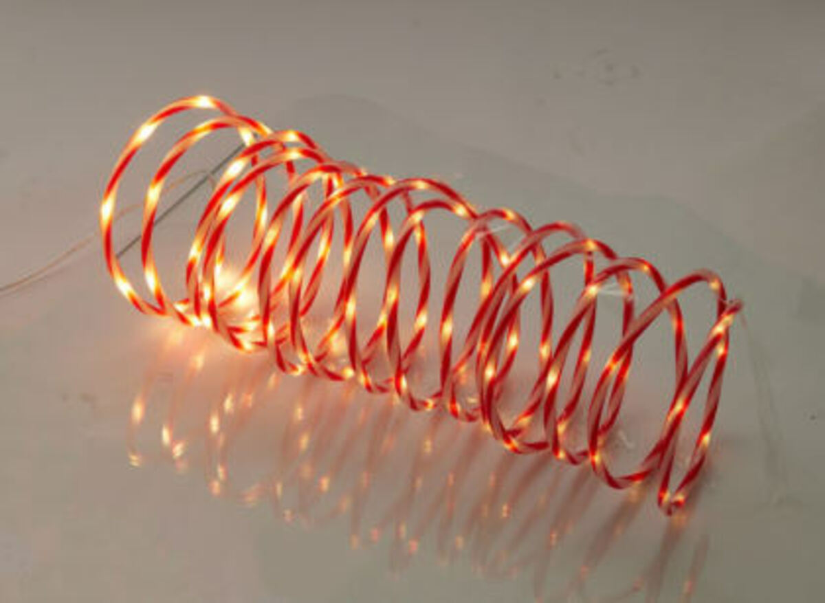 LED-Zuckerstangen Lichtschlauch von Woolworth ansehen! LED-Zuckerstangen Lichtschlauch von Woolworth ansehen!